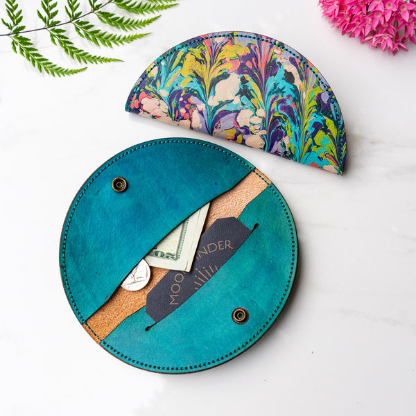 MOONFINDER Leather and wooden jewelry, handbags, wallets, and decor